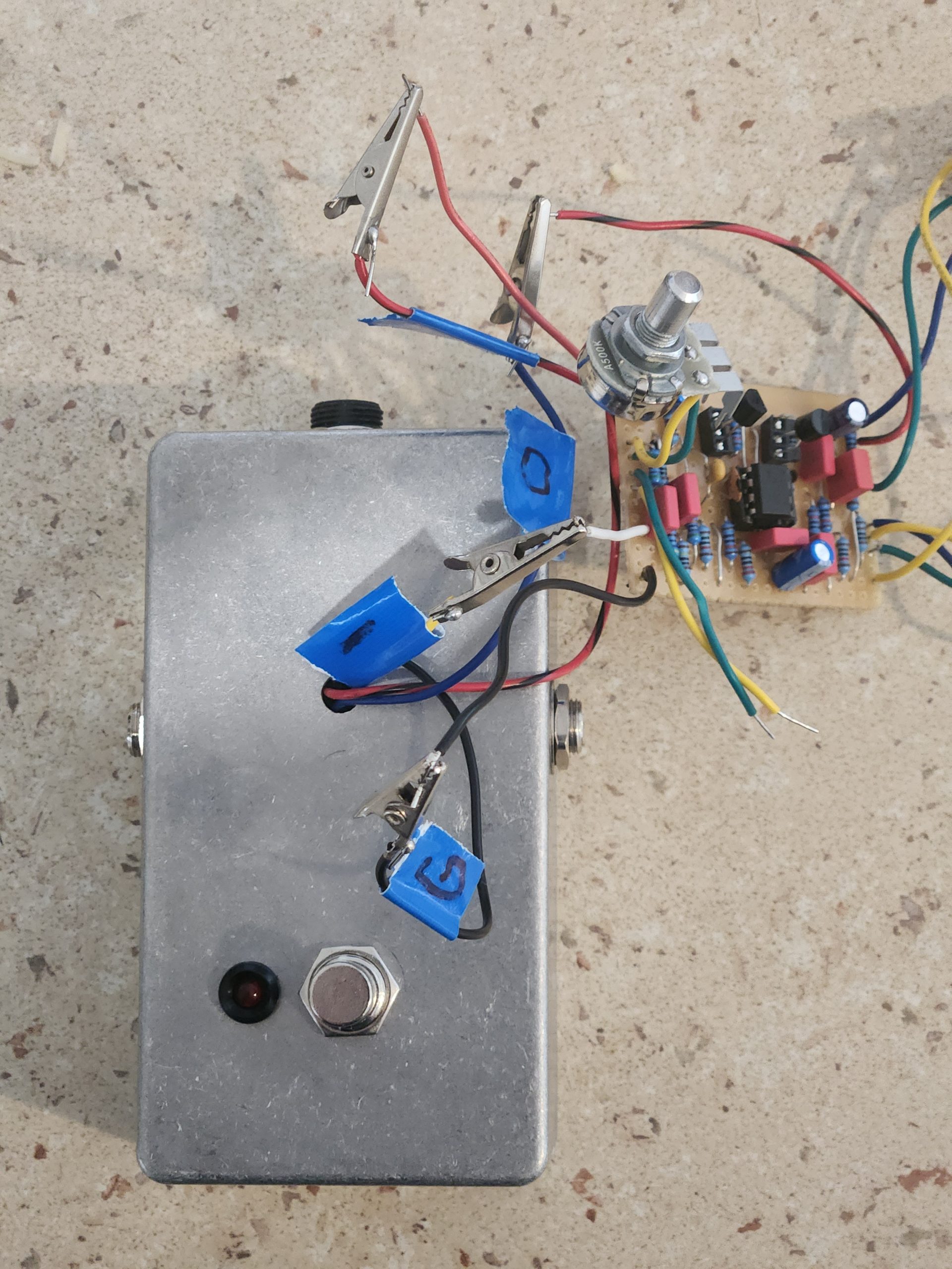 How To Make A Guitar Pedal Tester And Audio Probe - Crazy Chicken ...